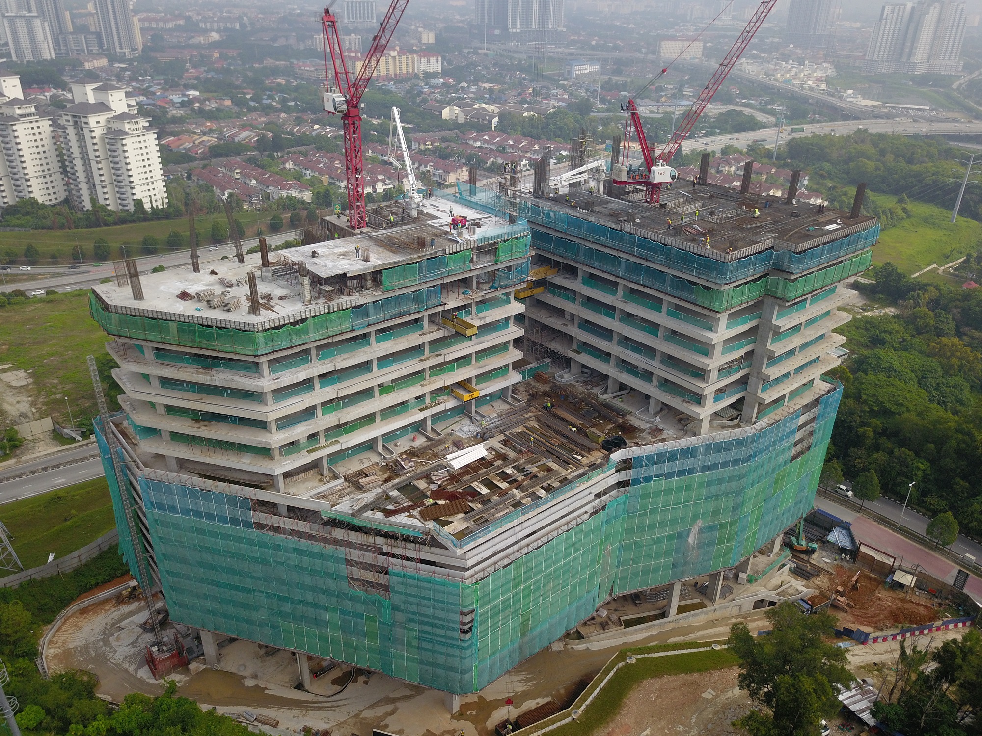 The MET Corporate Towers