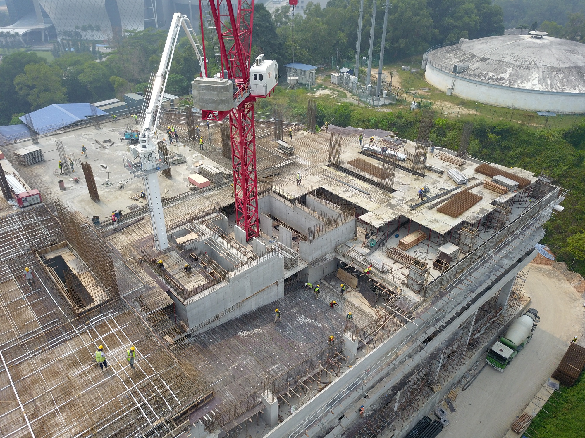 The MET Corporate Towers